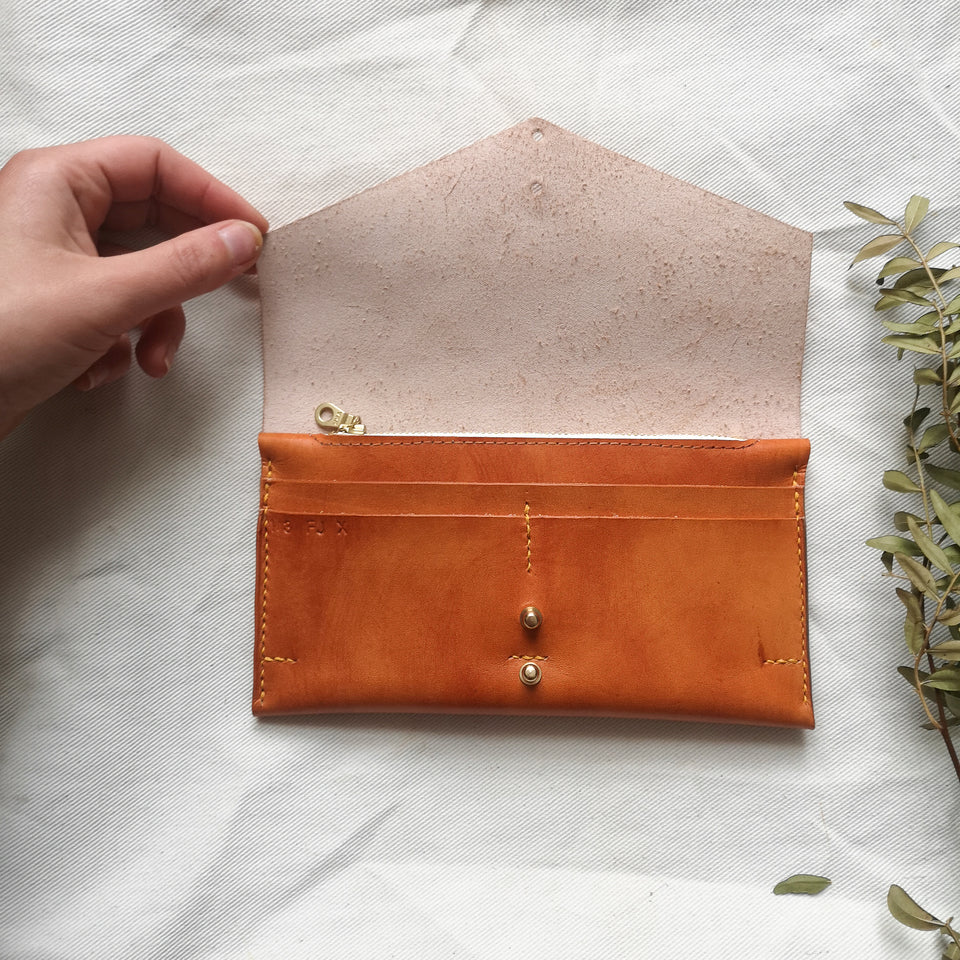 Personalised Envelope Leather Purse with Zip – Tori Lo